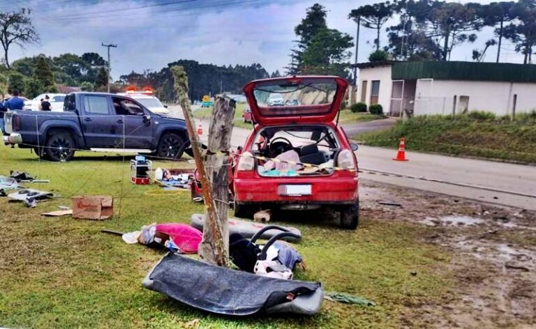 Bebê de 10 meses morre horas após colisão que matou os pais em ...